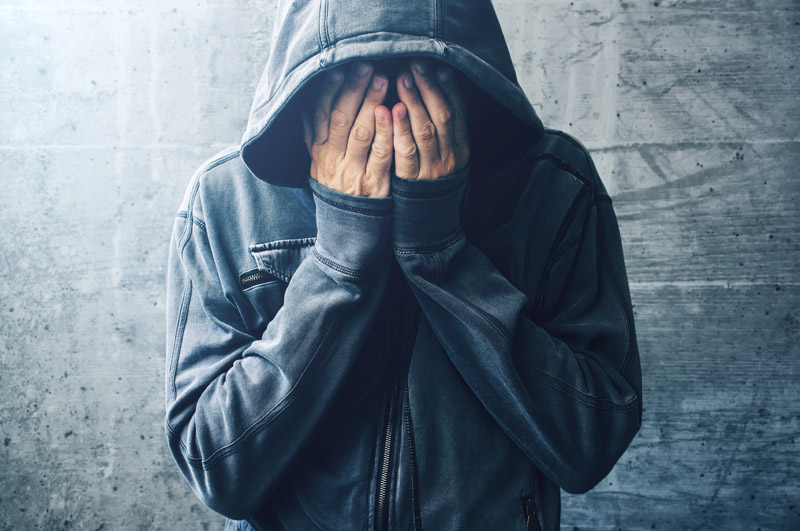 8 Signs of Addiction